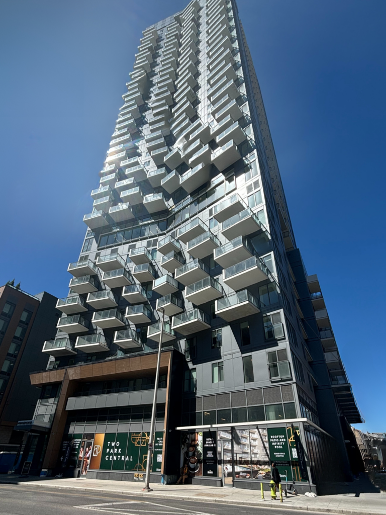 Two Park Central - Commercial Real Estate Advisors | JR Mercantile
